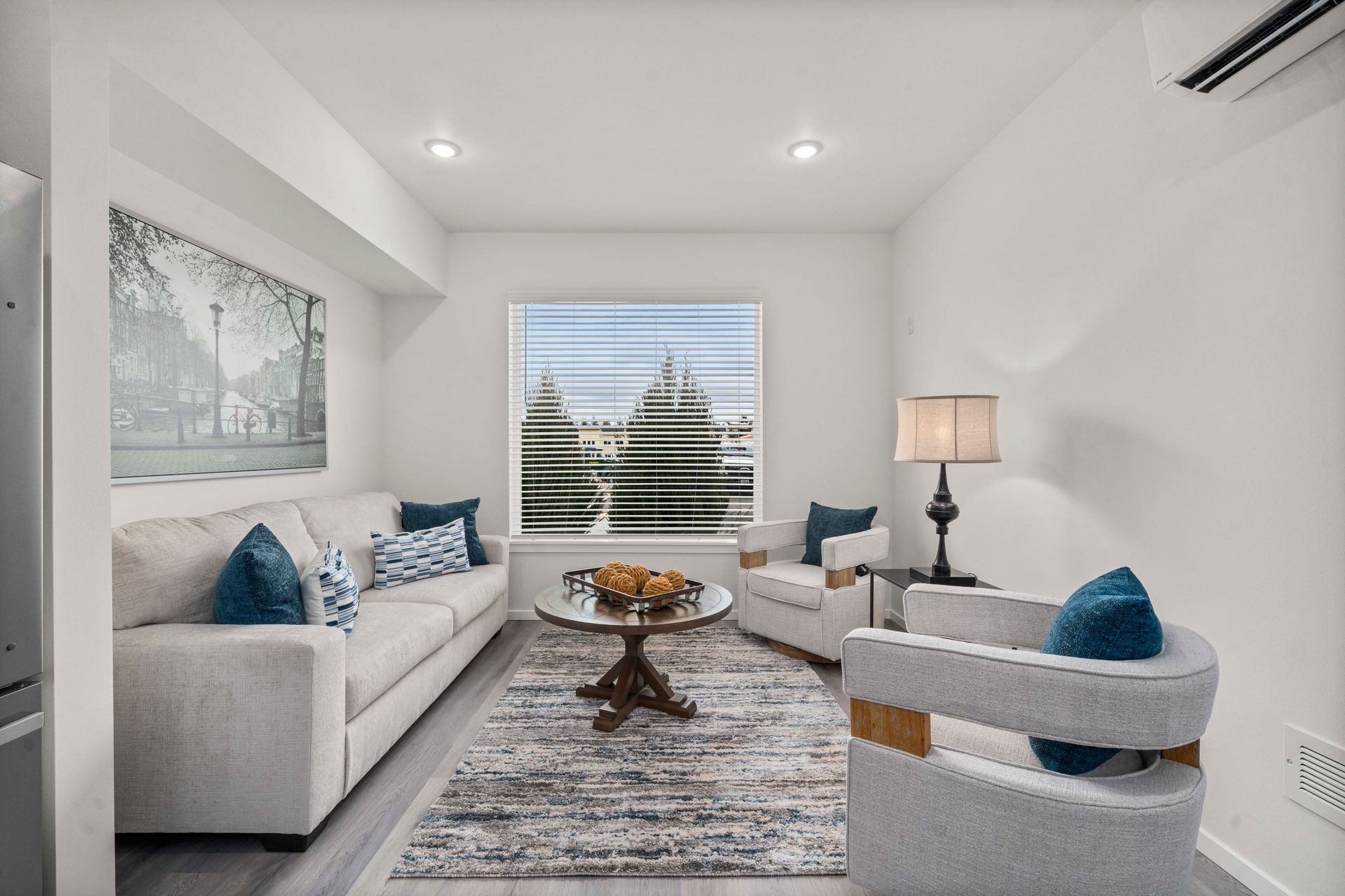 Blueberry Apartments Details | Spacious 1- & 2-Bedroom Units