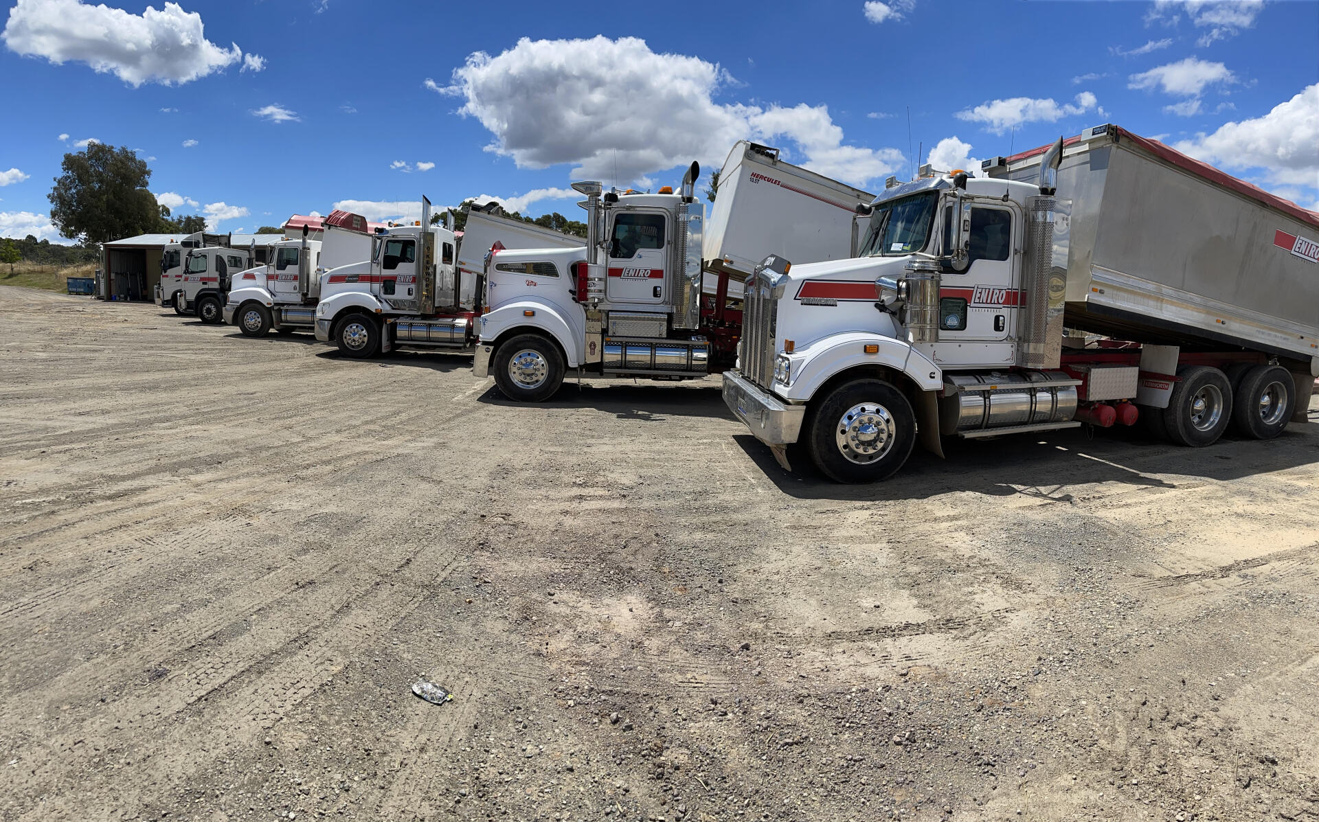 Lentro Earthworks | Civil, Earthmoving and Haulage Contractors