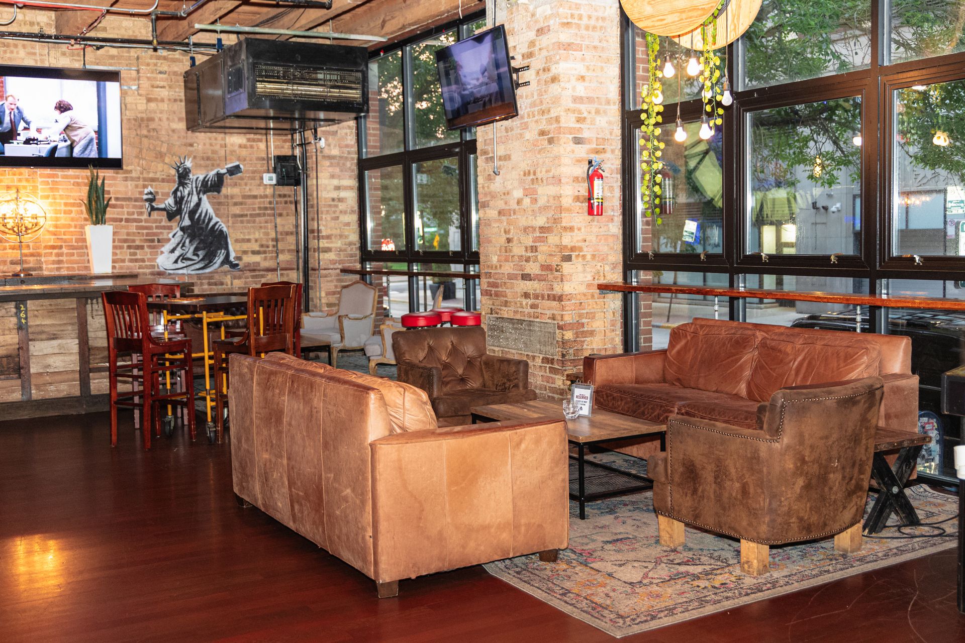 Headquarters Beercade | River North Arcade Bar & Event Venue