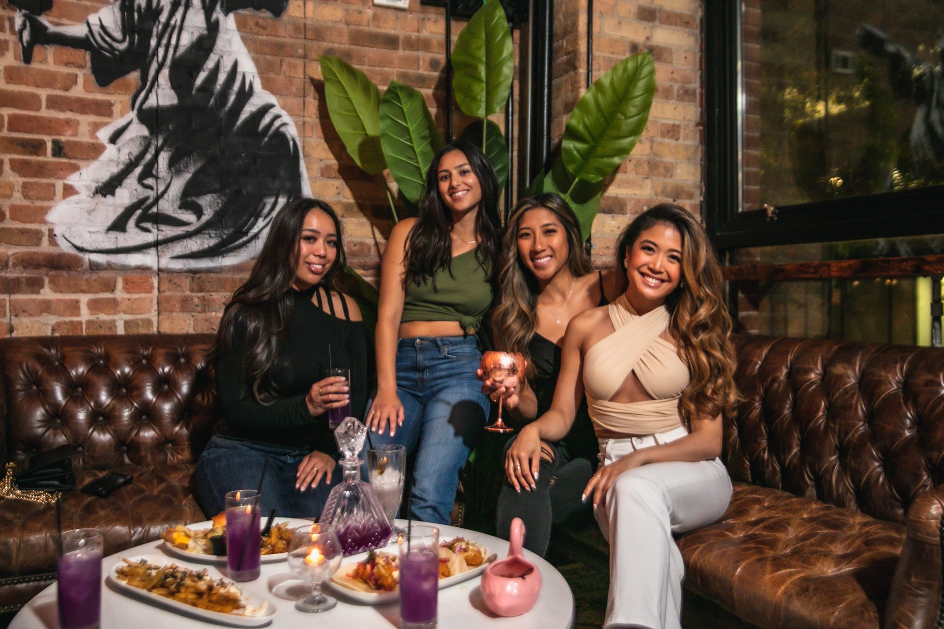 Headquarters Beercade: River North Sports Bar & Arcade Bar