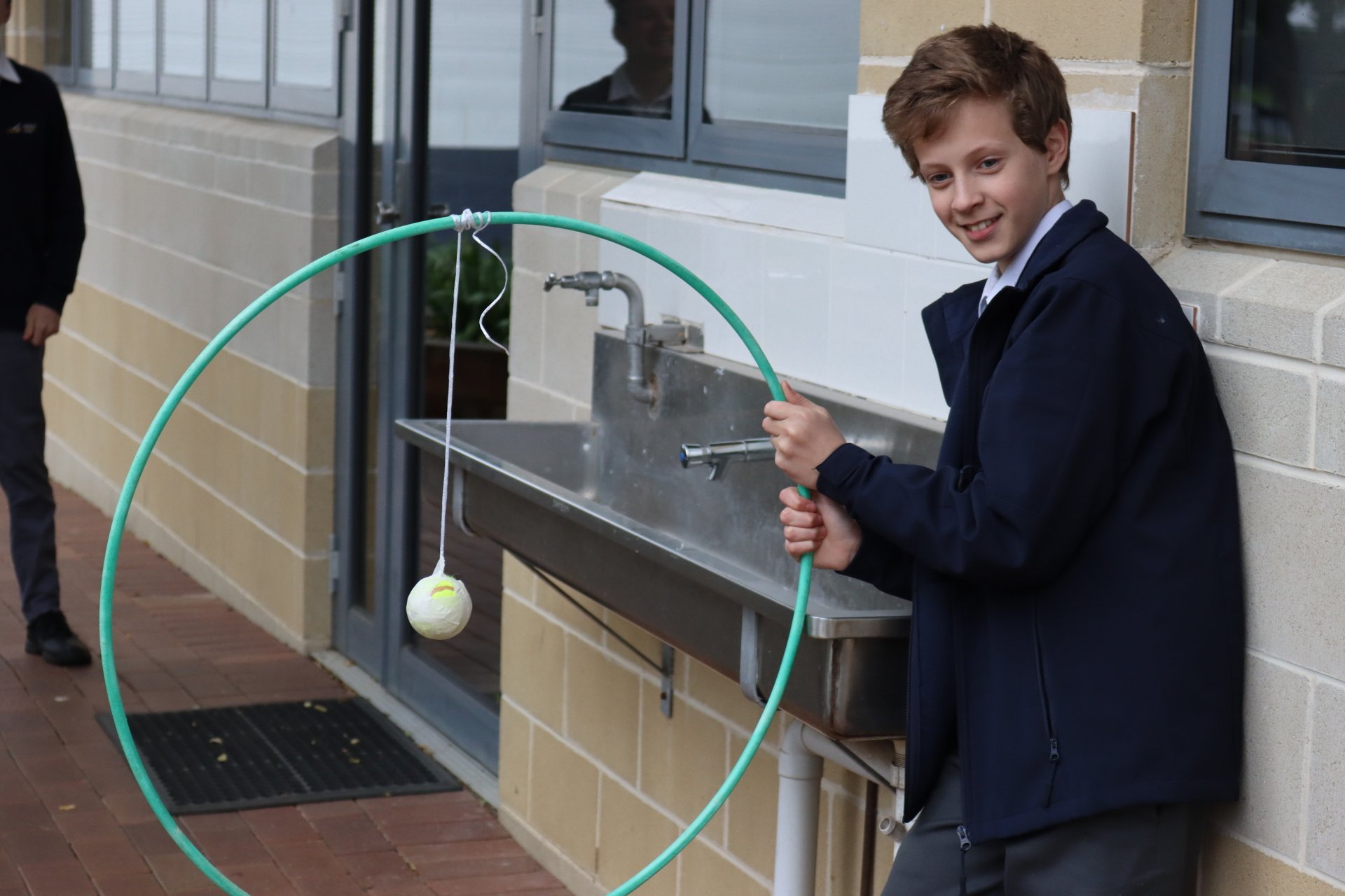 Year 8A Science: Atom Experiment