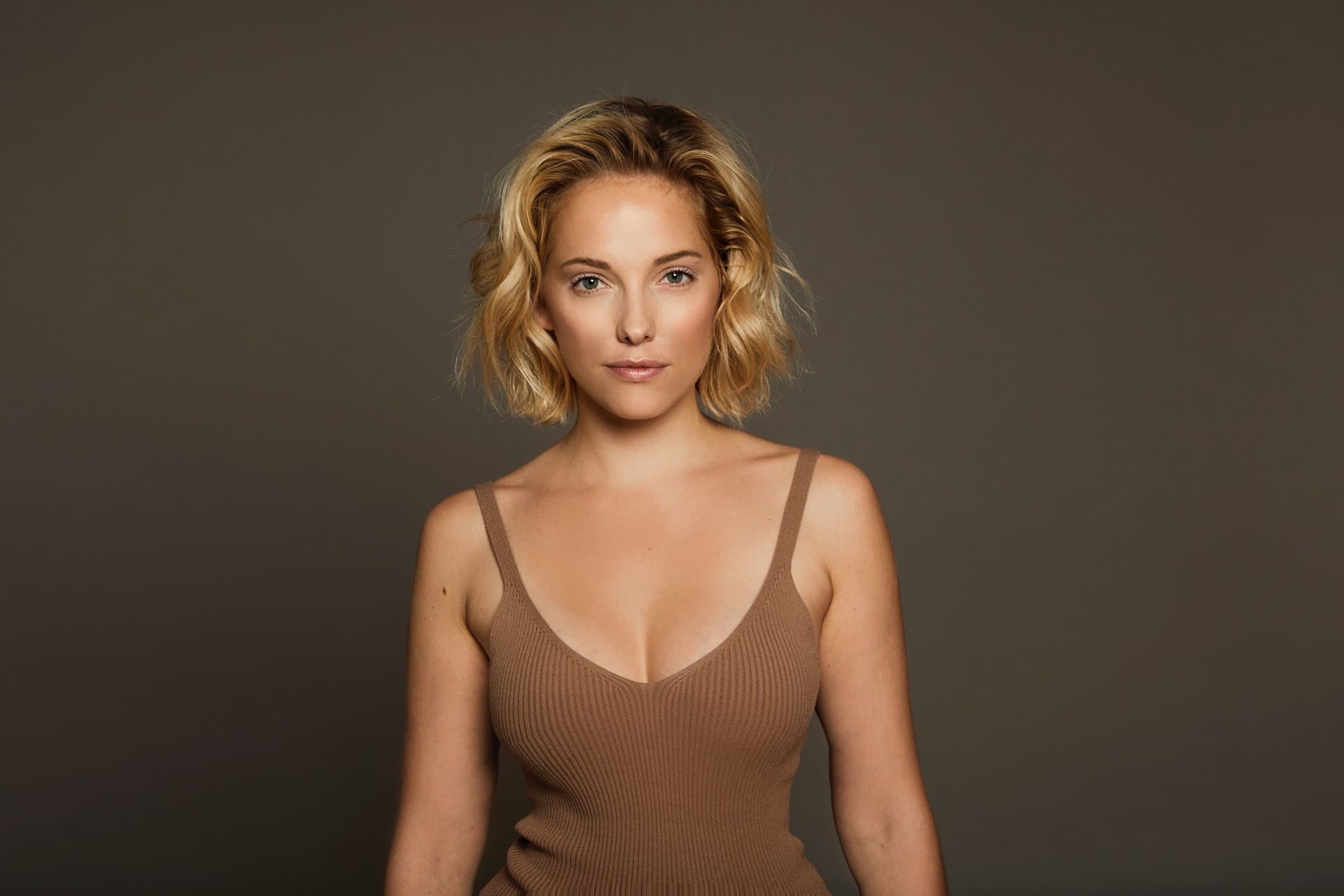 July Janssen - Acting and Modeling Photos and Behind-the-Scenes