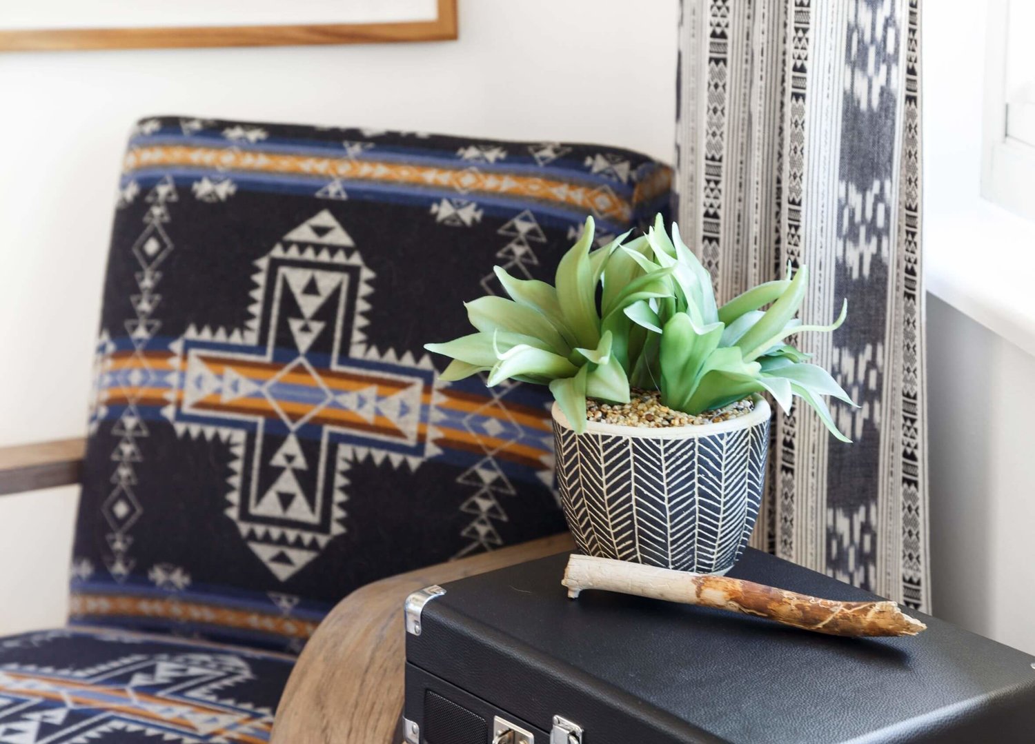 Colorado interior designer Ashley Campbell for bespoke contemporary ...