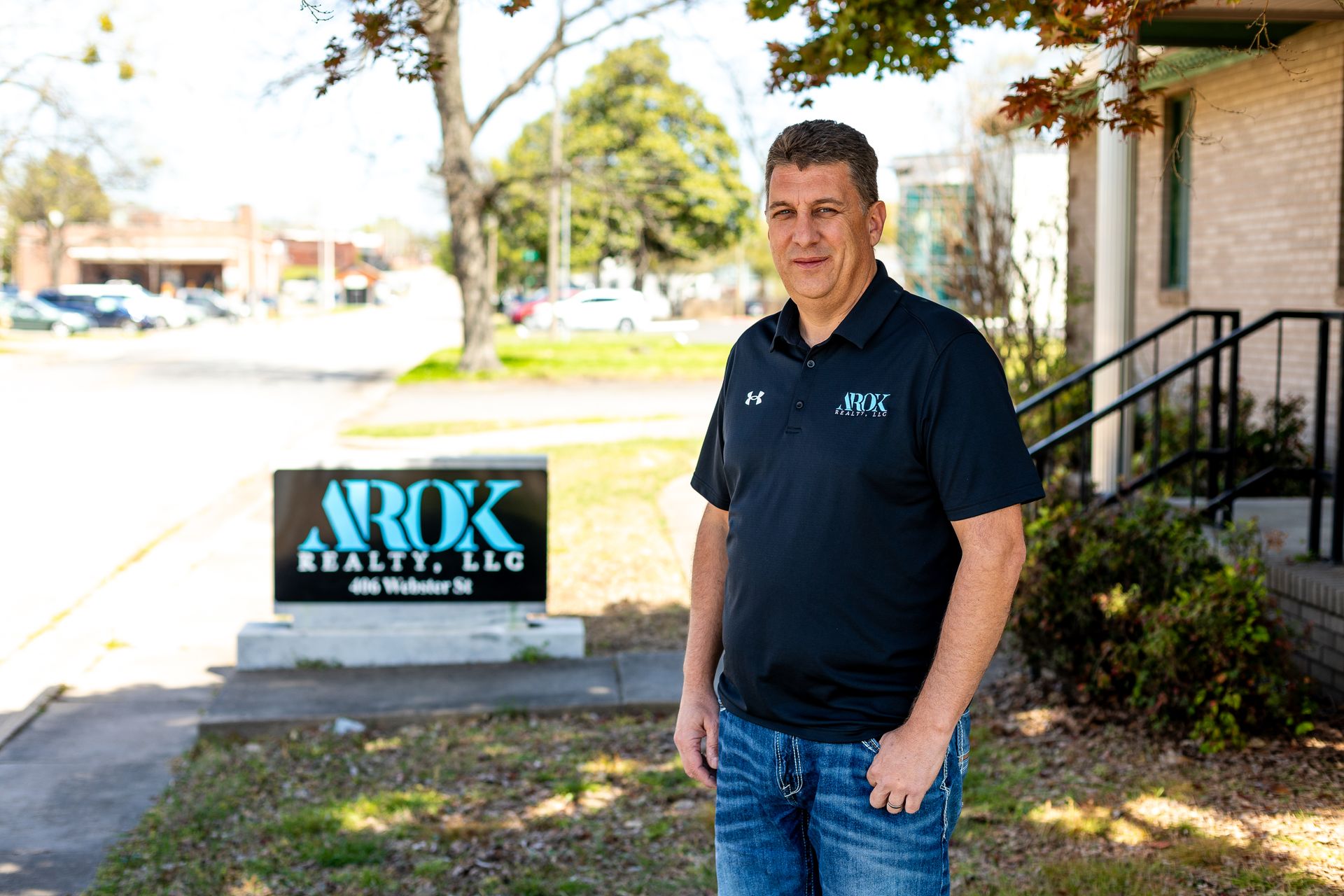 About AROK Realty - Experienced Professionals