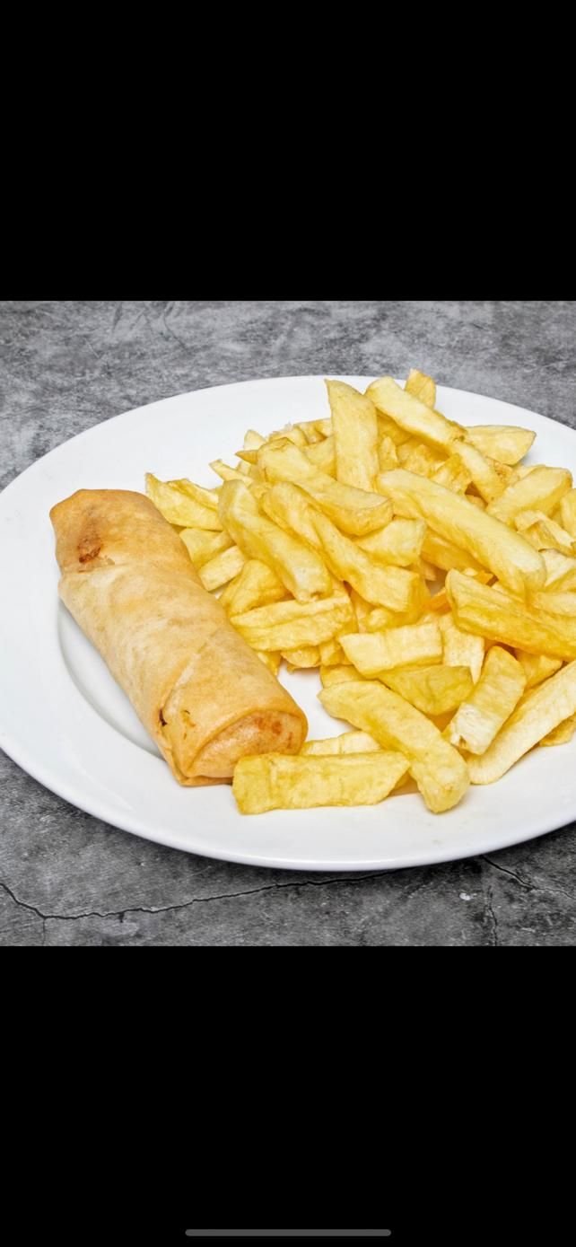 Tasty Traditional Fish & Chips | Victoria Chippy & Cafe in Saltney Chester