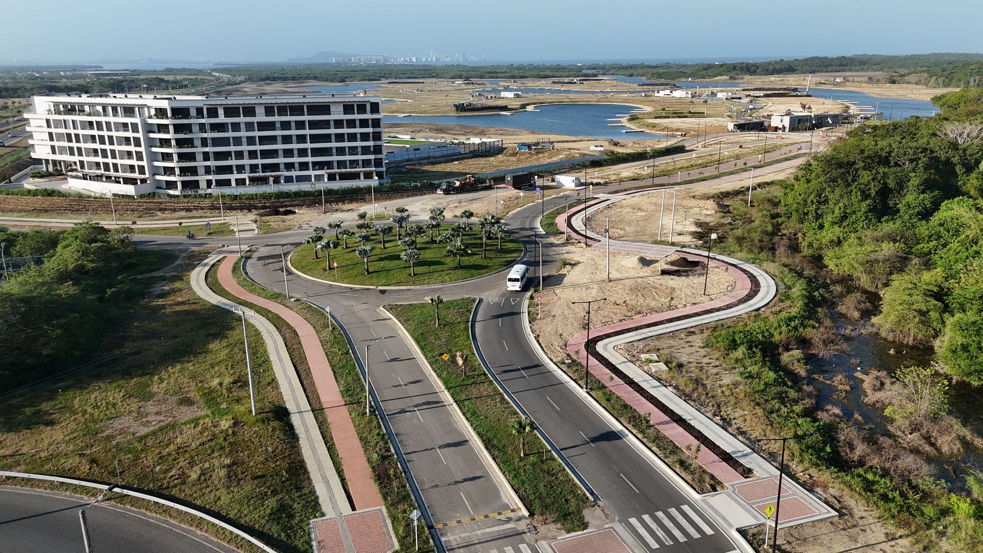 G&Y – Profesionales en topografía y obra civil