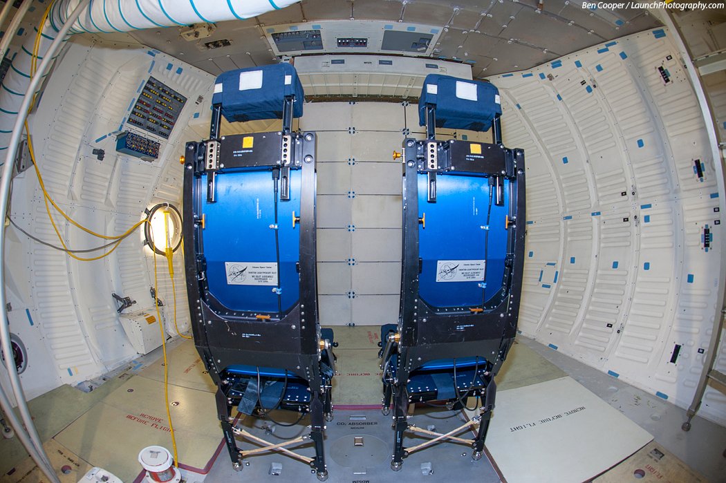 Atlantis Space Shuttle Flight Deck photos