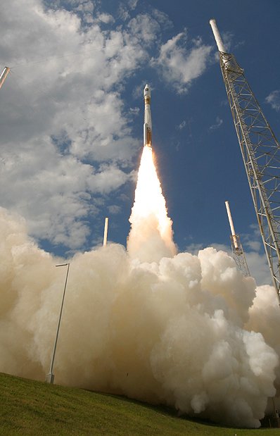 Atlas V launches ICO G1 photos
