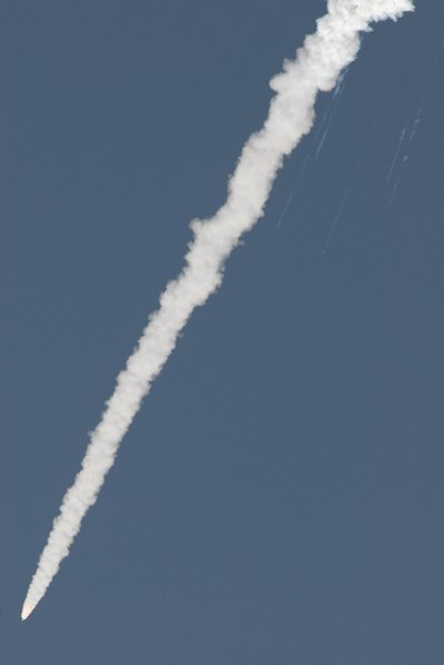 Delta II launches GPS IIR-17M photos