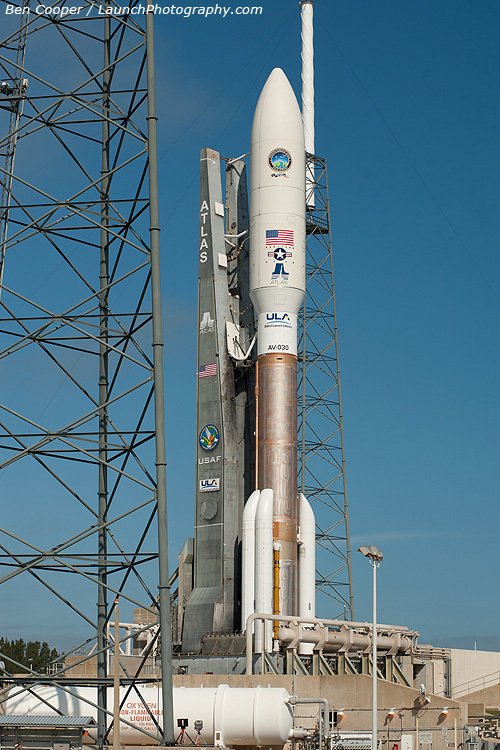 Atlas V launches MUOS-1 photos
