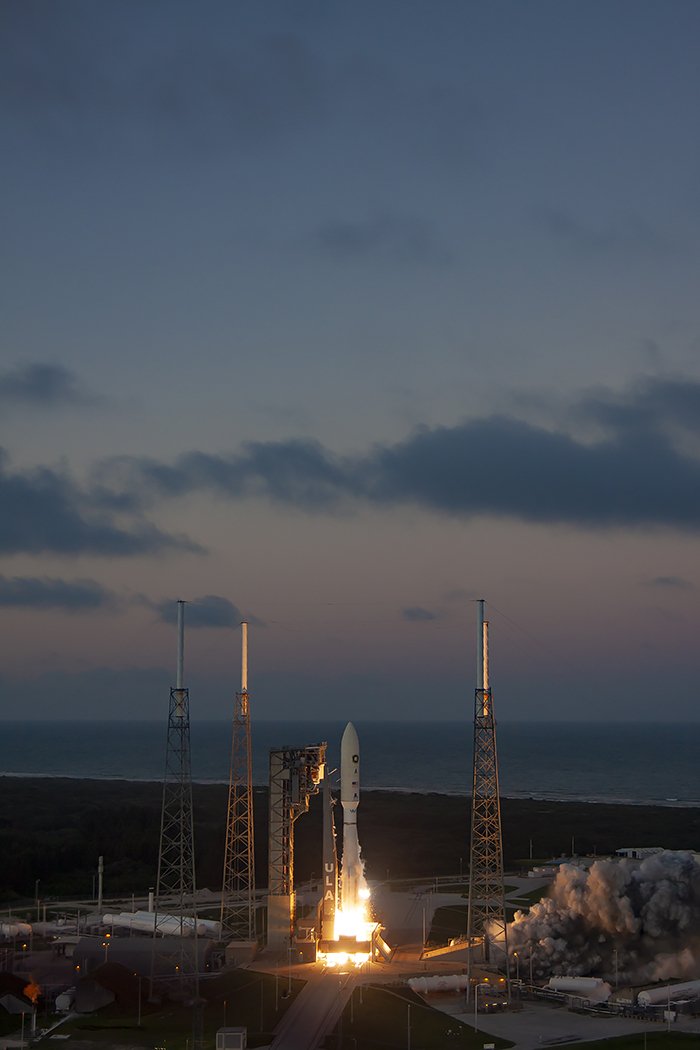 Atlas V launches NROL-101 photos