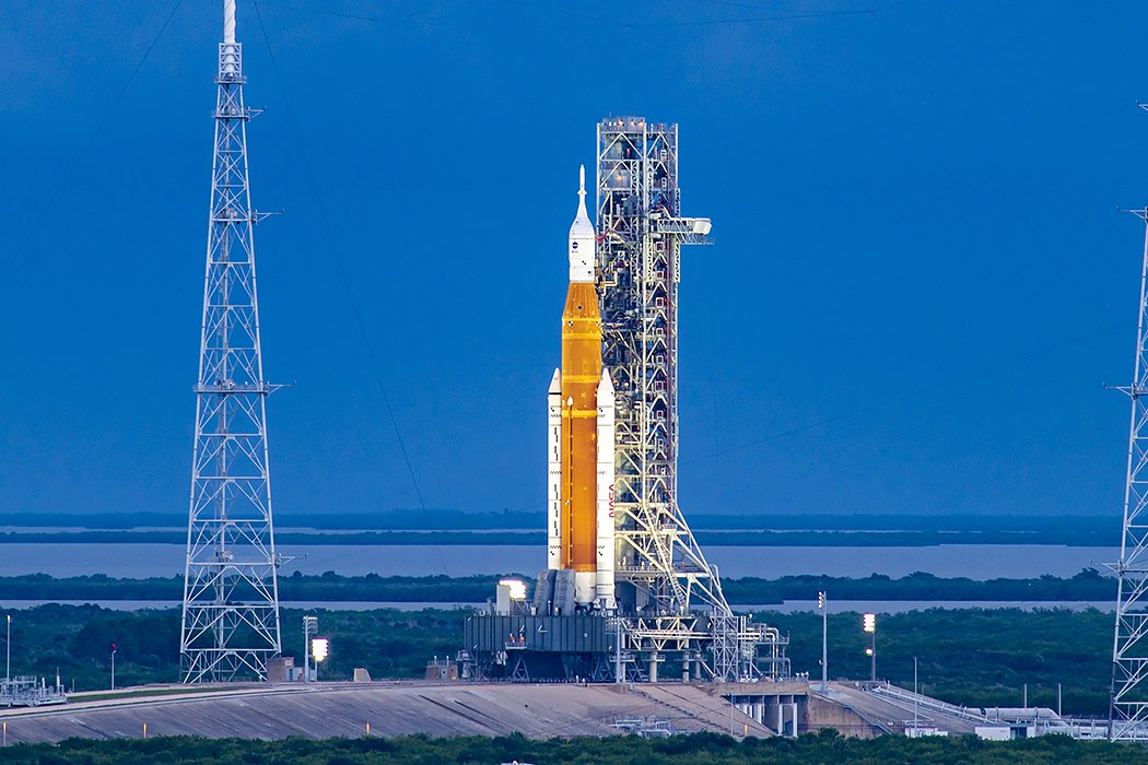 Artemis I first Space Launch System (SLS) launch photos