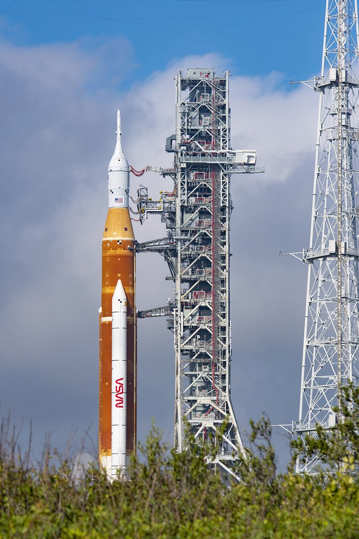 Artemis I first Space Launch System (SLS) launch photos