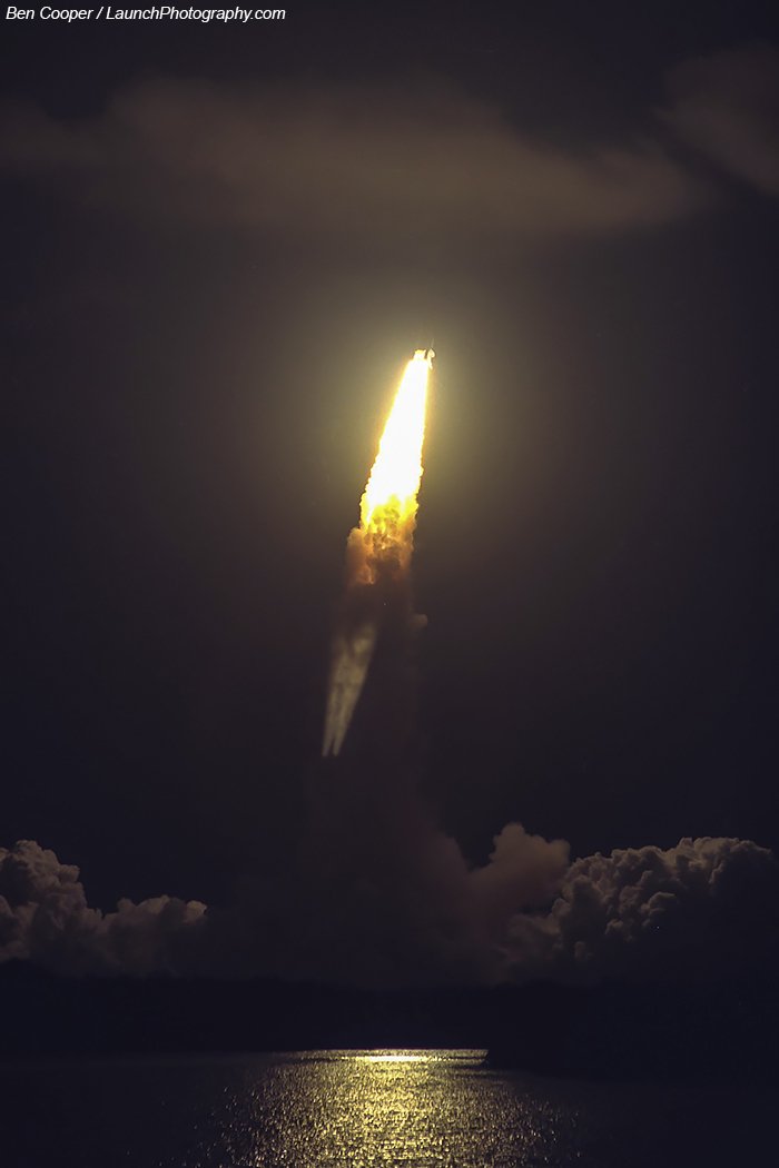 STS-109 Columbia Hubble servicing launch photos