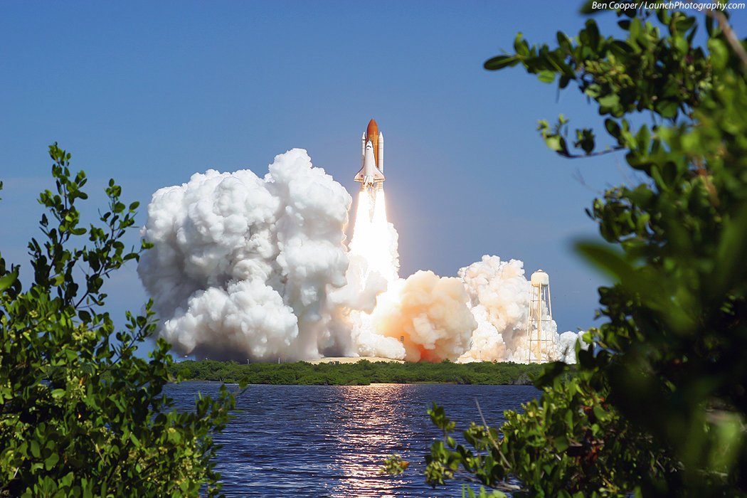 STS-115 Atlantis ISS solar array launch photos