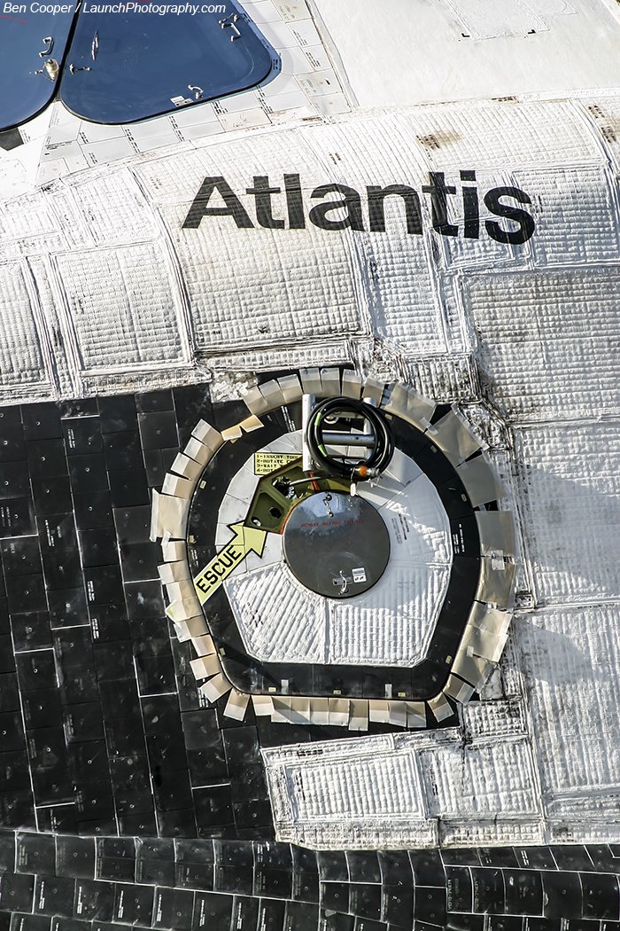 STS-115 Atlantis ISS solar array launch photos