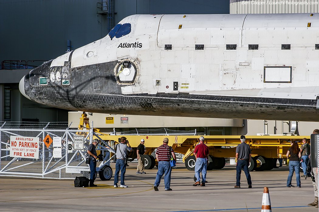 STS-115 Atlantis ISS solar array launch photos
