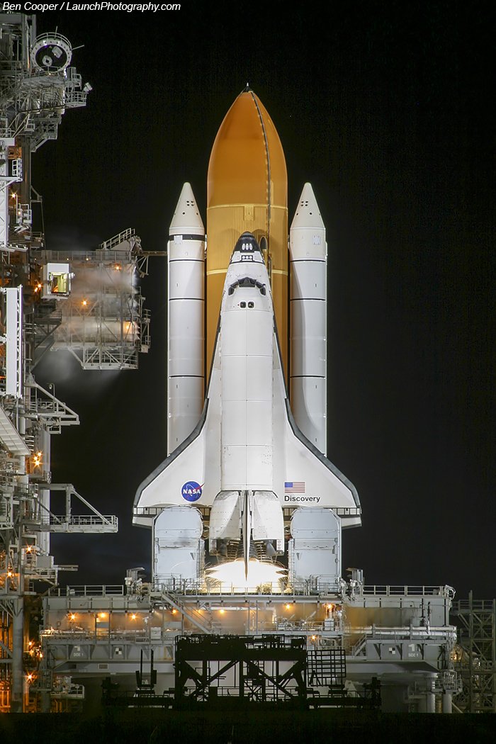 STS-116 Discovery ISS assembly launch photos