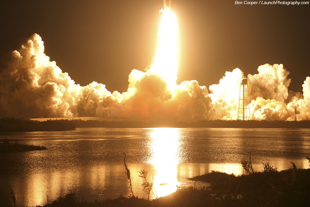 STS-116 Discovery ISS assembly launch photos
