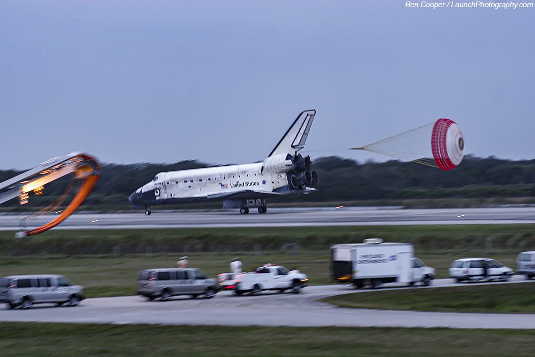 STS-116 Discovery ISS assembly launch photos