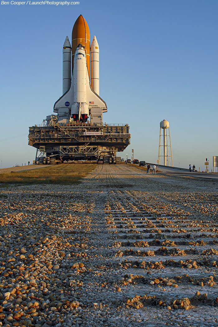 STS-116 Discovery ISS assembly launch photos
