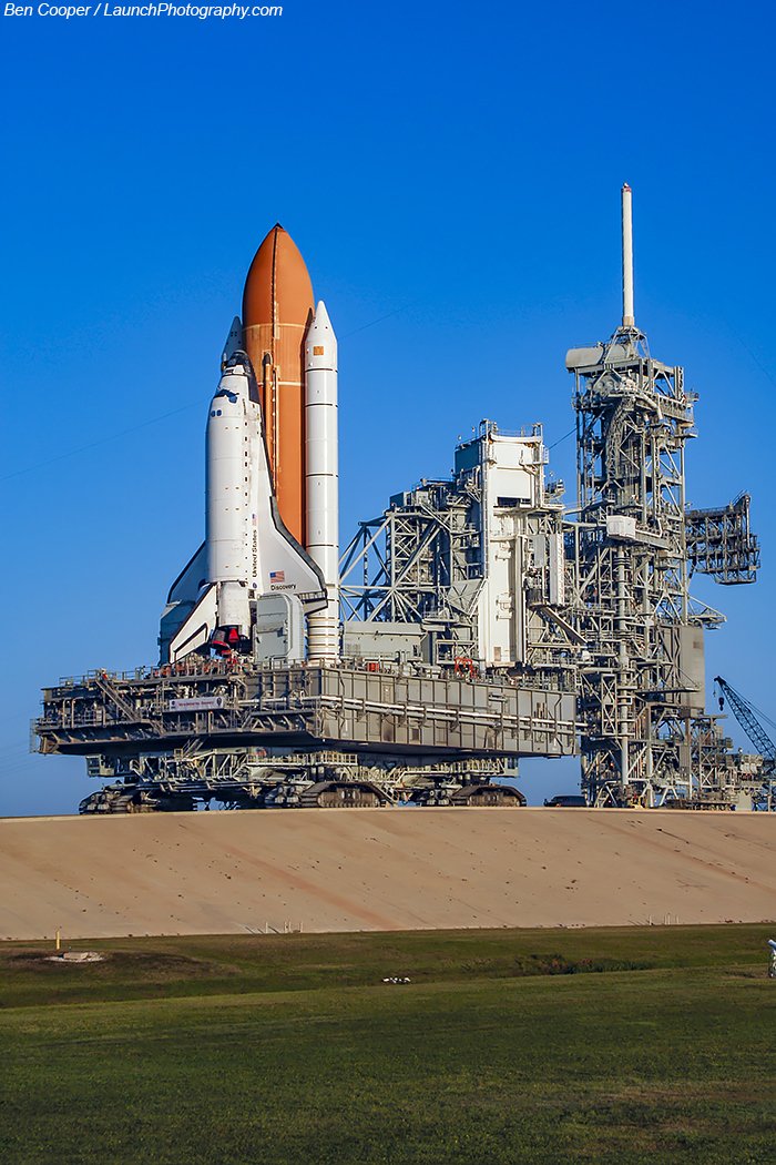 STS-116 Discovery ISS assembly launch photos