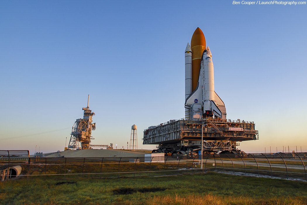 STS-116 Discovery ISS assembly launch photos