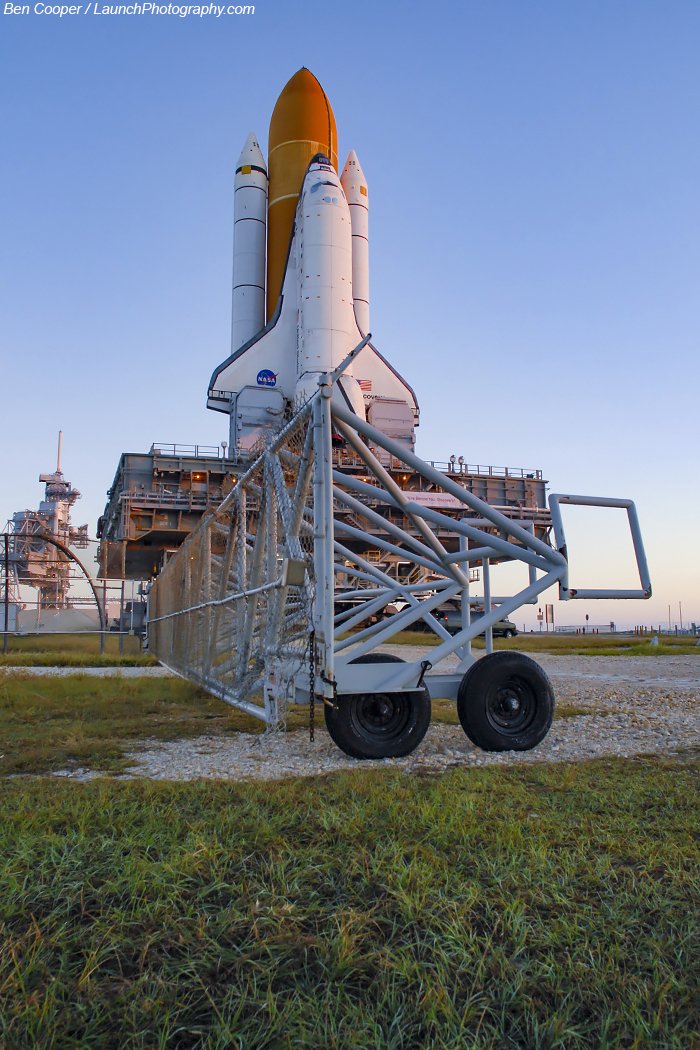 STS-116 Discovery ISS assembly launch photos