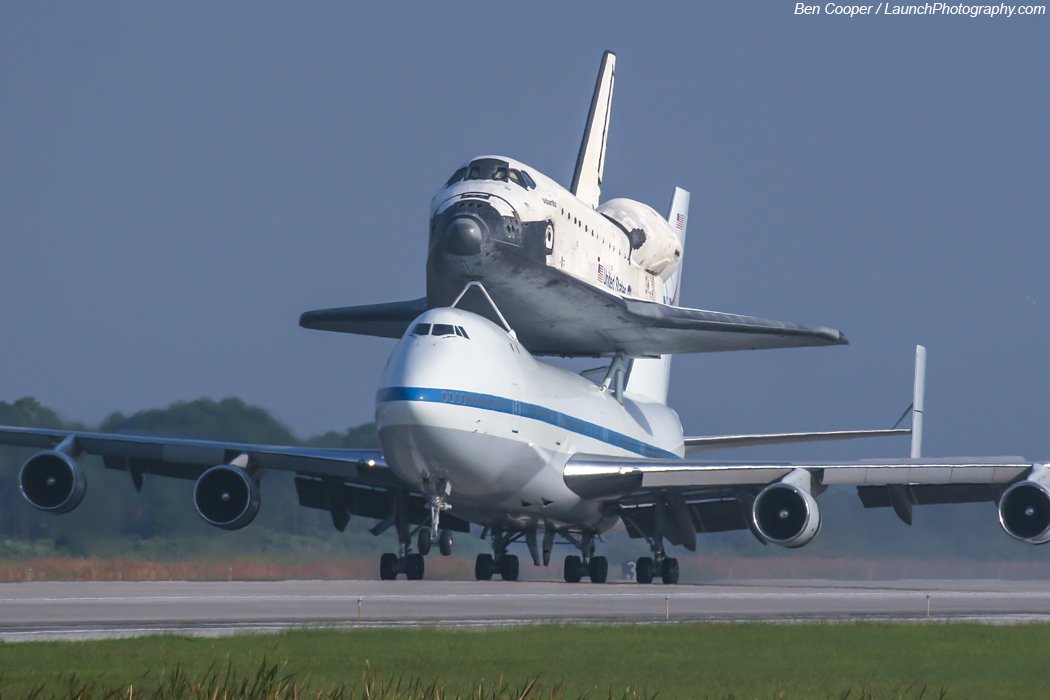 STS-117 Atlantis ISS solar array launch photos