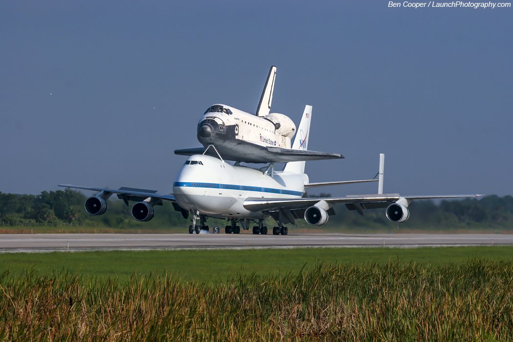 STS-117 Atlantis ISS solar array launch photos