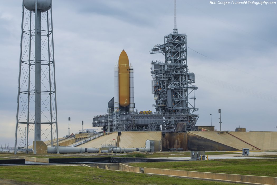 STS-117 Atlantis ISS solar array launch photos
