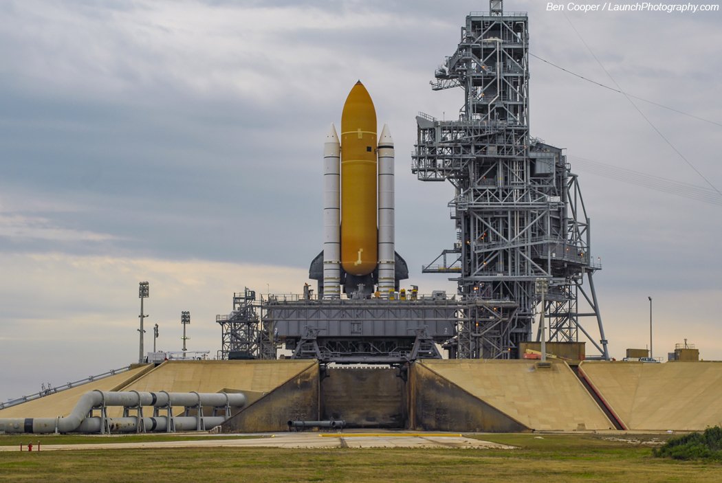 STS-117 Atlantis ISS solar array launch photos
