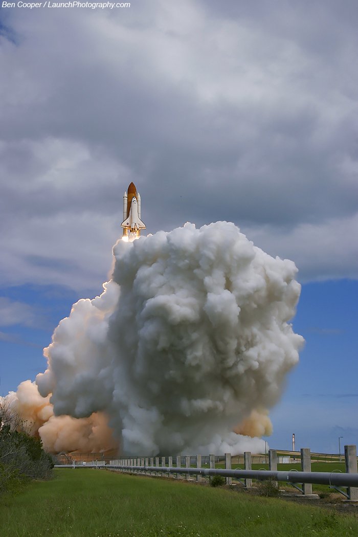 STS-120 Discovery Harmony module launch photos