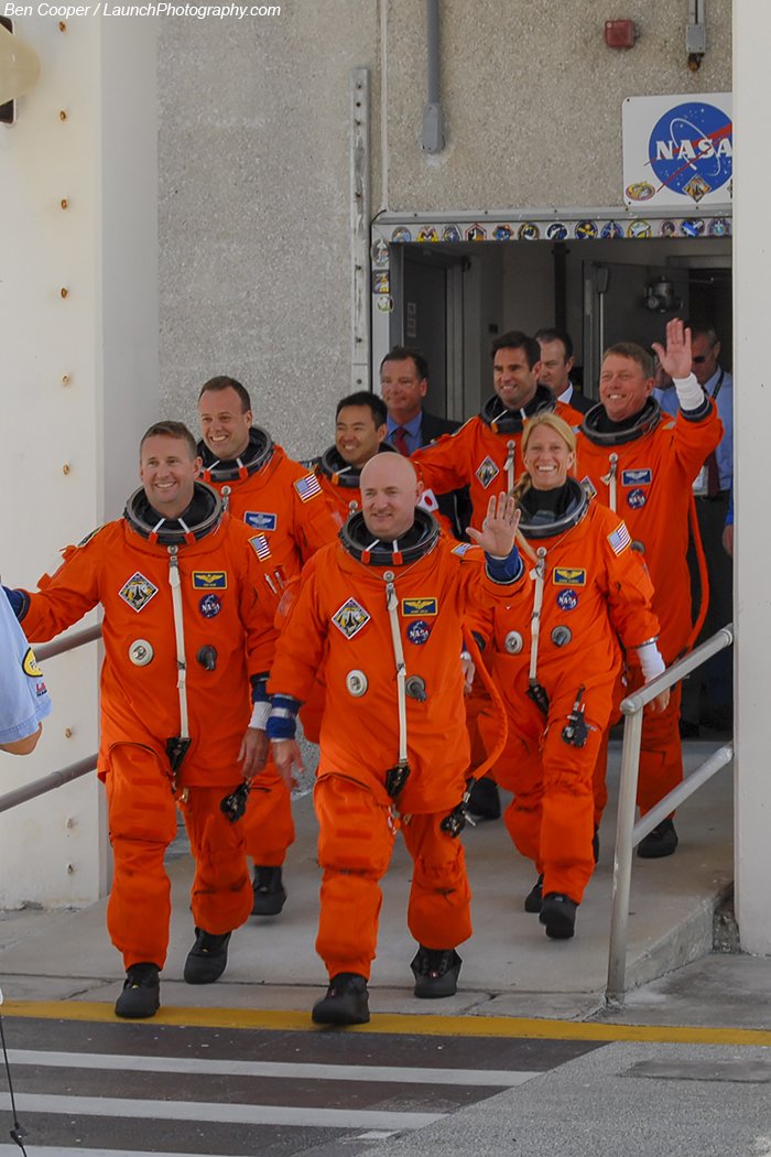 STS-124 Discovery Kibo module launch photos