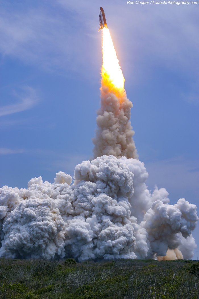 STS-125 Atlantis final Hubble servicing launch photos