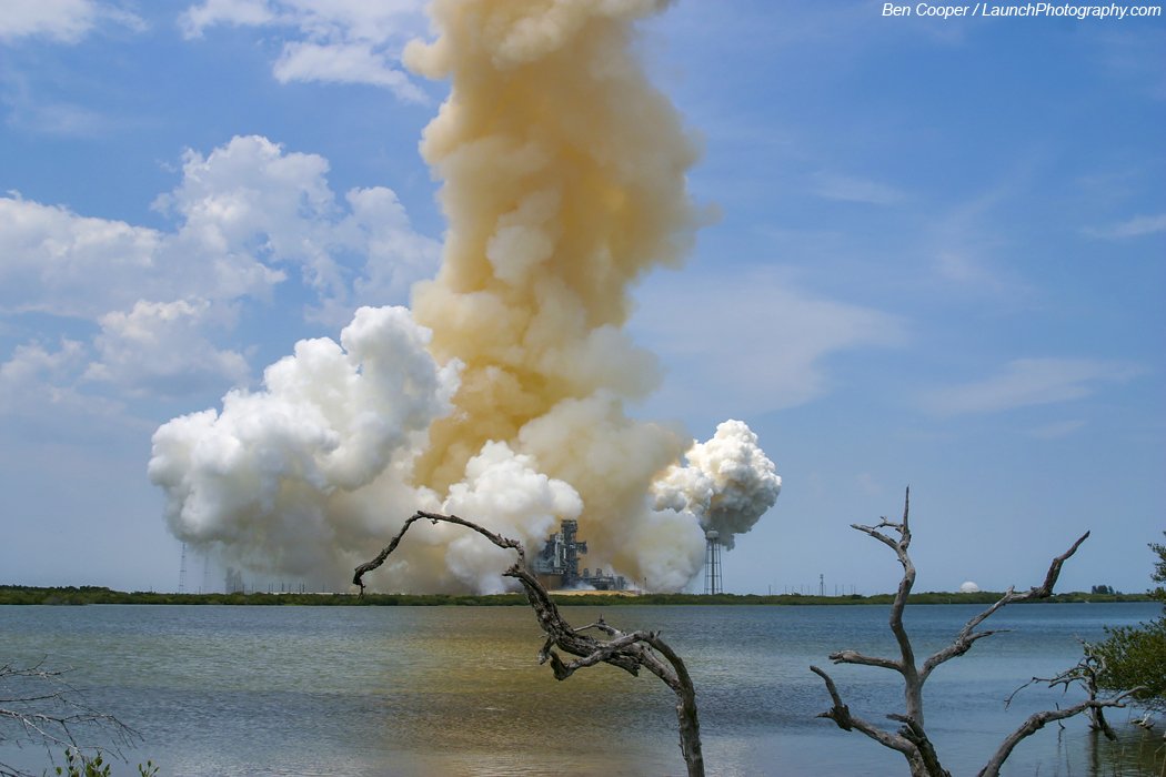 STS-125 Atlantis final Hubble servicing launch photos