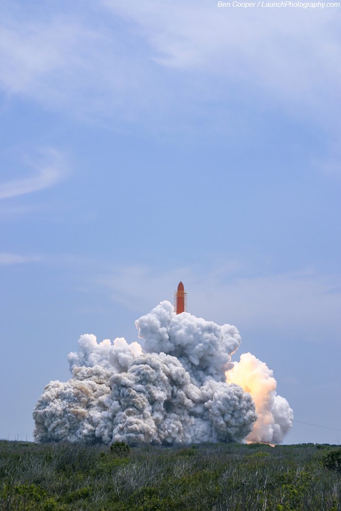 STS-125 Atlantis final Hubble servicing launch photos