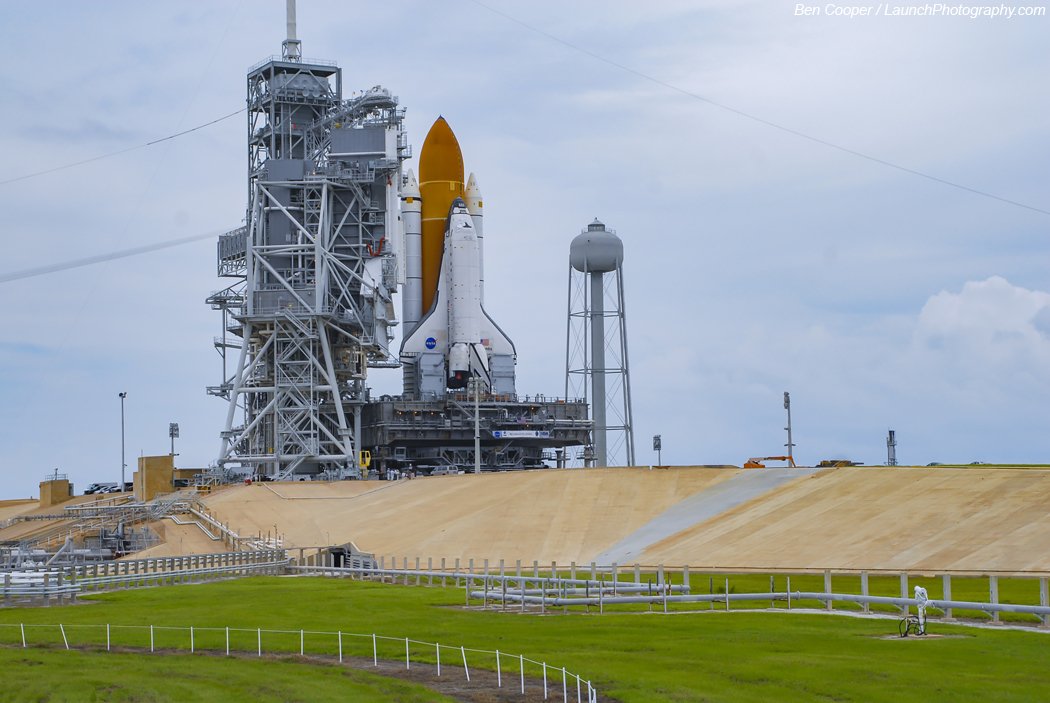 STS-125 Atlantis final Hubble servicing launch photos