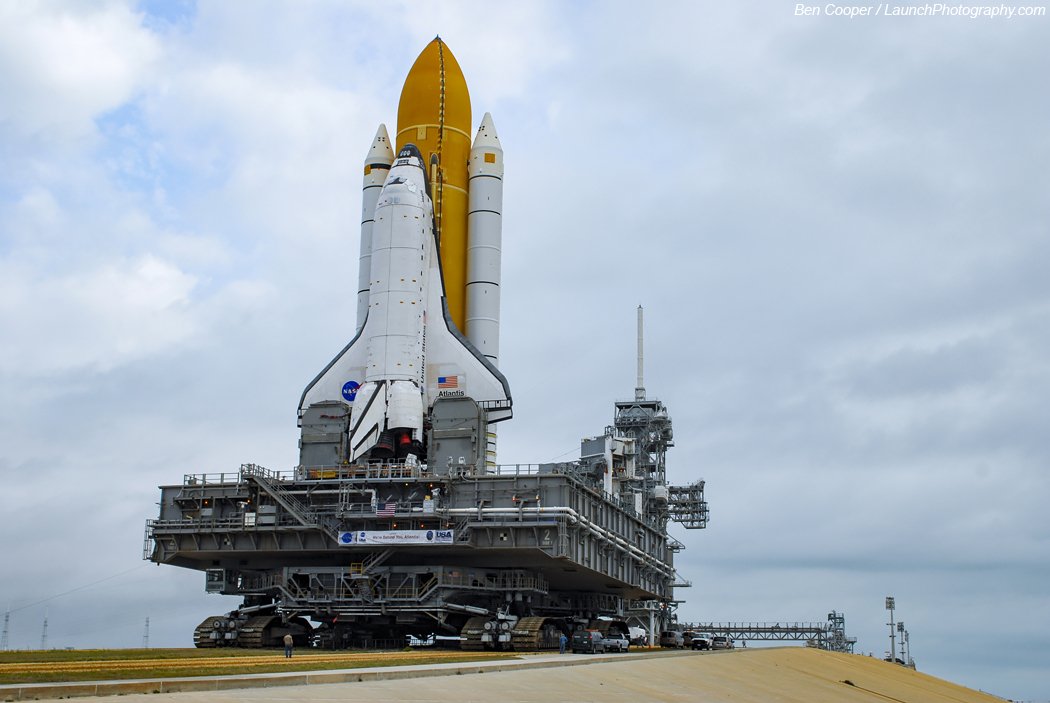 STS-125 Atlantis final Hubble servicing launch photos
