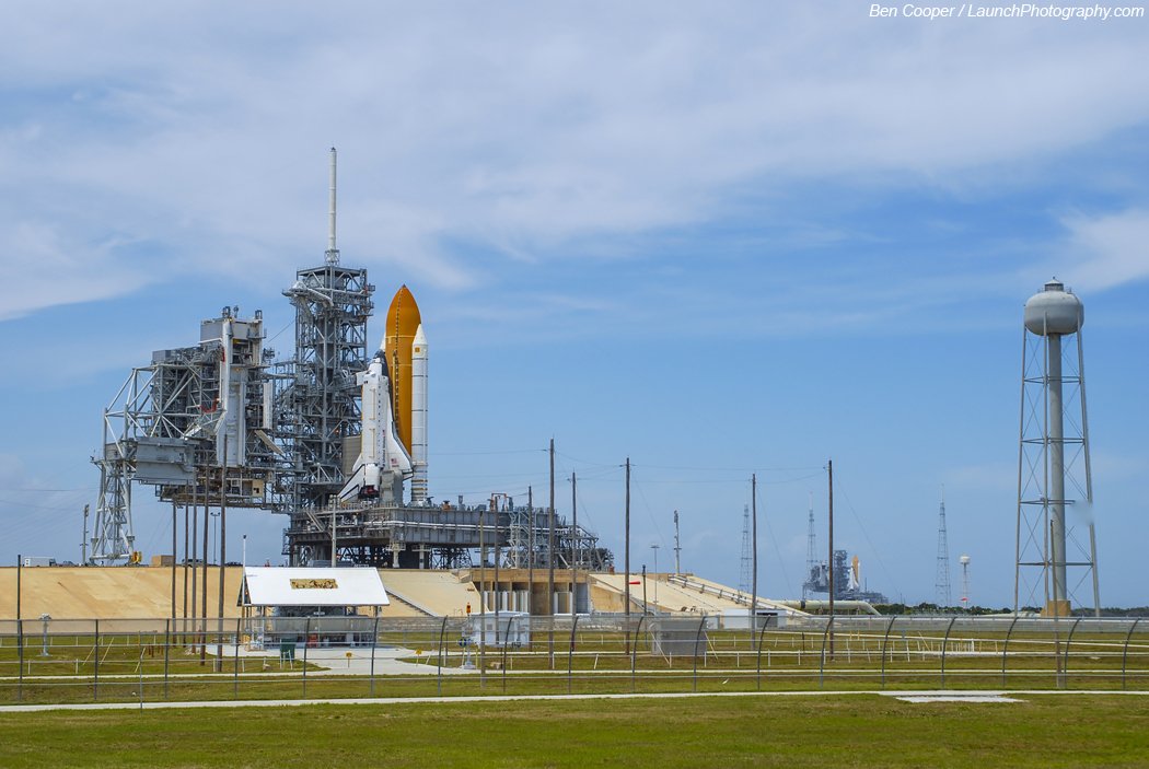 STS-125 Atlantis final Hubble servicing launch photos