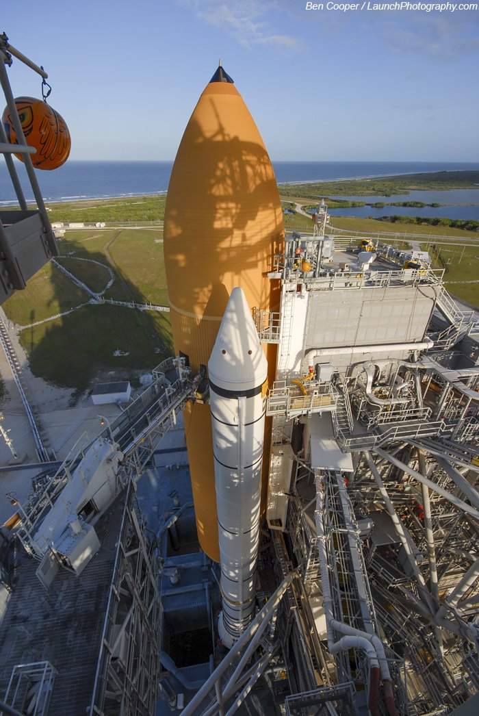 STS-129 Atlantis ISS resupply launch photos