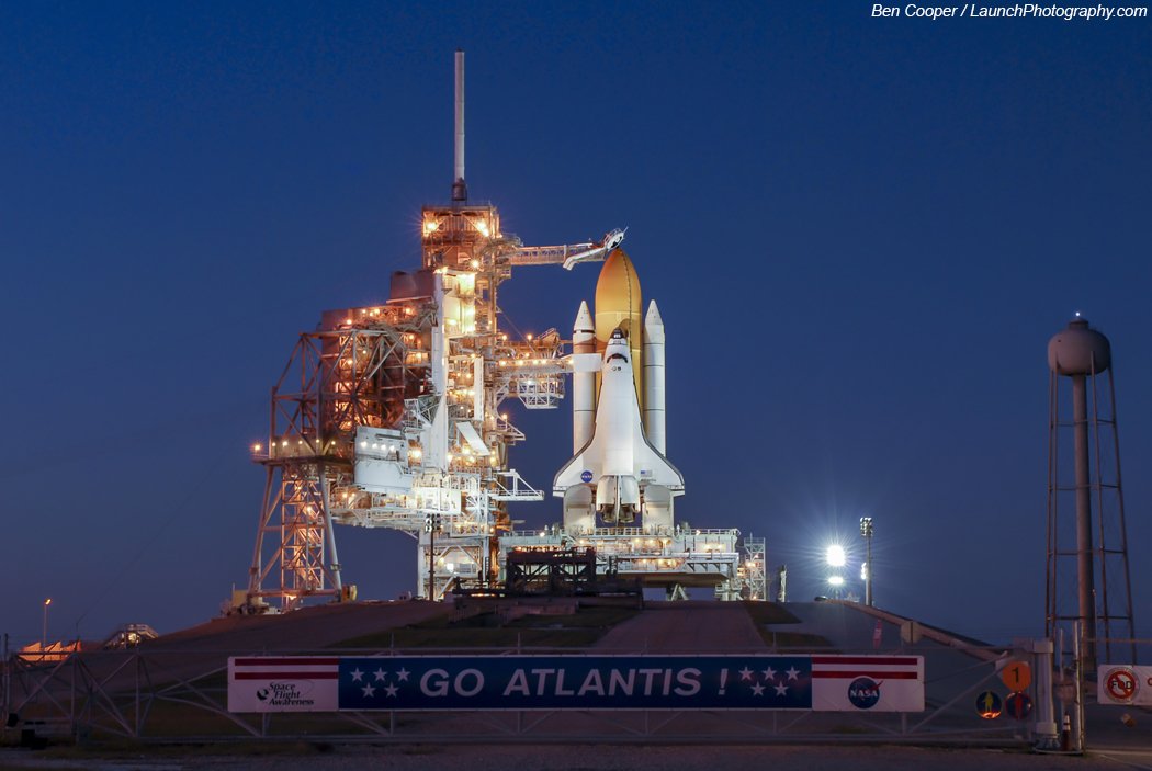 STS-129 Atlantis ISS resupply launch photos