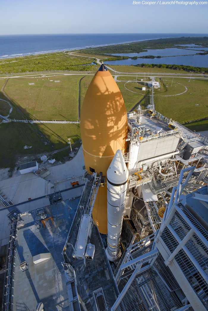 STS-129 Atlantis ISS resupply launch photos