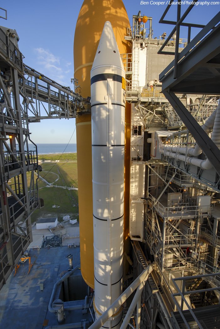 STS-129 Atlantis ISS resupply launch photos