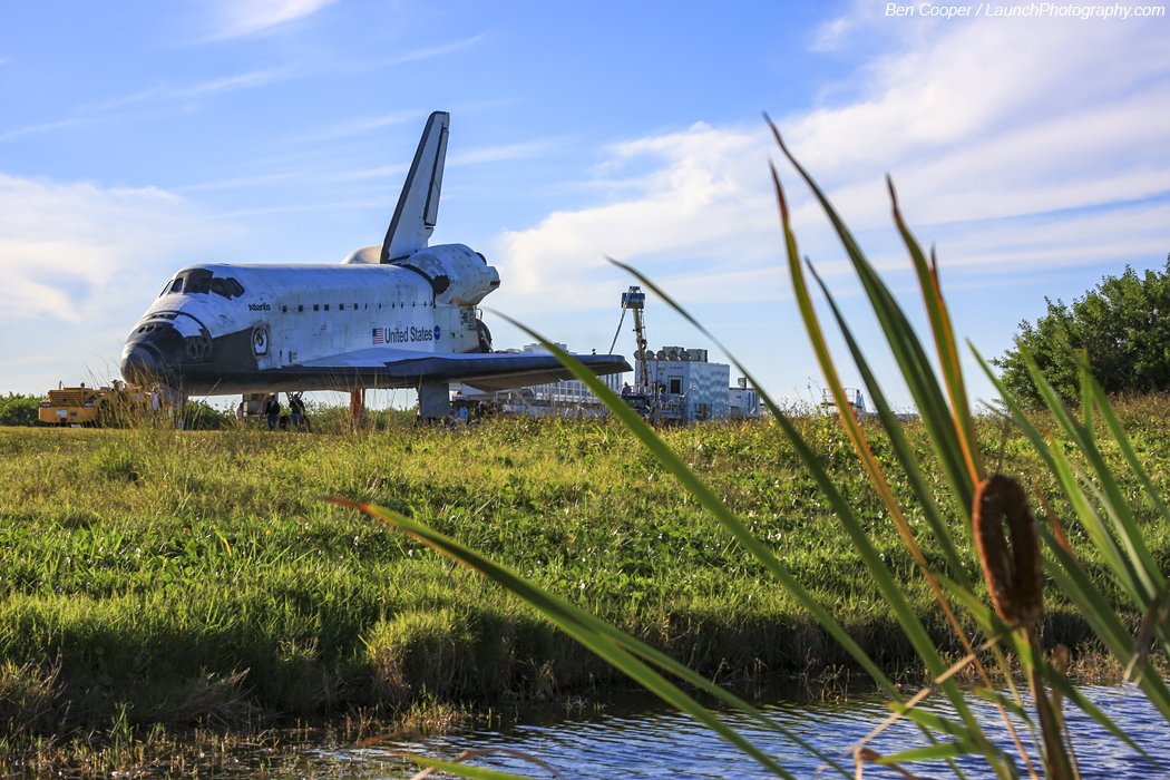 STS-129 Atlantis ISS resupply launch photos
