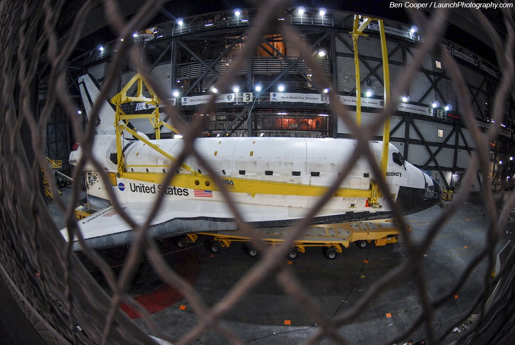 STS-131 Discovery ISS resupply launch photos