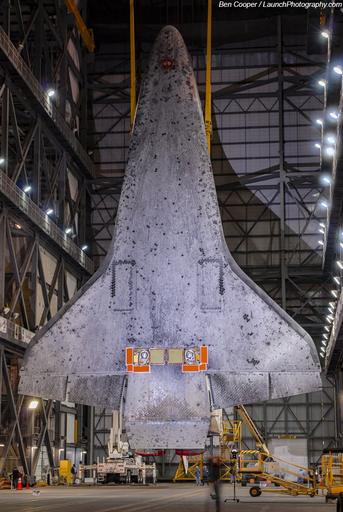 STS-131 Discovery ISS resupply launch photos