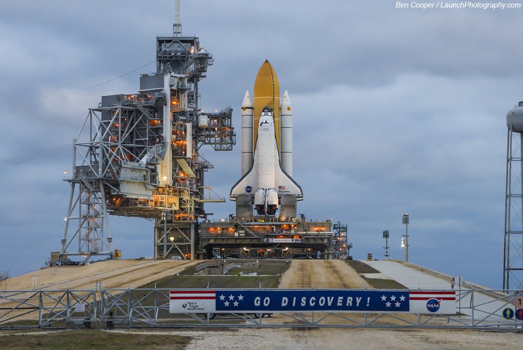 STS-131 Discovery ISS resupply launch photos