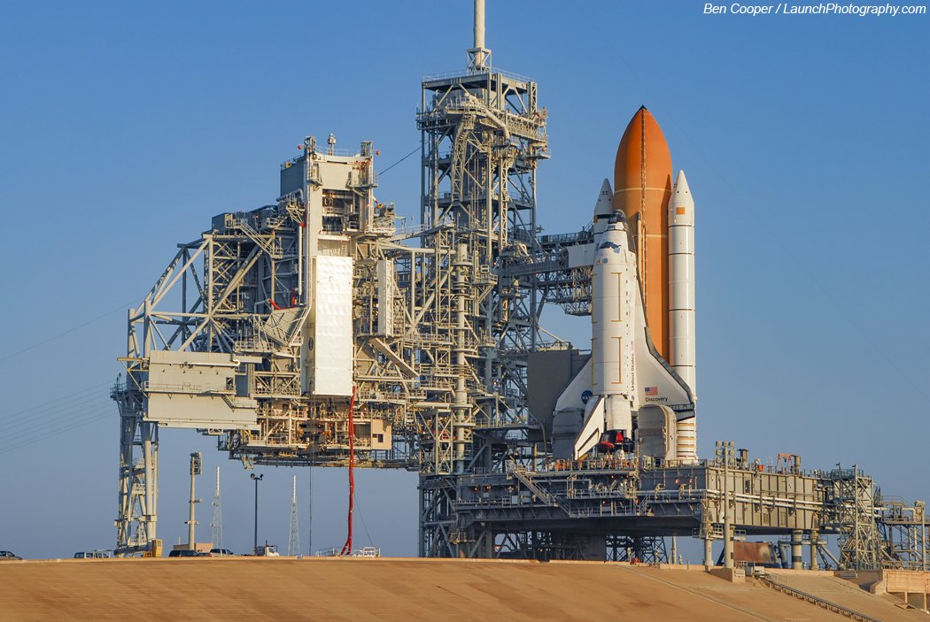 STS-131 Discovery ISS resupply launch photos