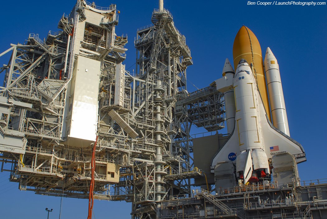 STS-131 Discovery ISS resupply launch photos
